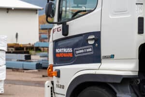 Side-Of-Norturss-Hardware-Delivery-Truck | Nortruss Hardware